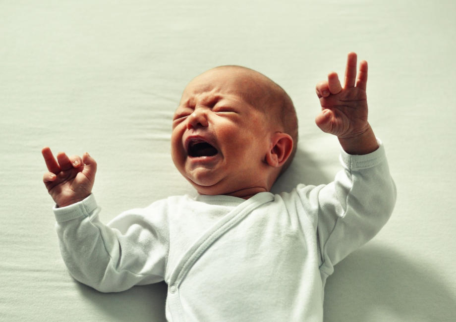 Coliche Neonato: come riconoscerle e cosa fare - GuidaMamme